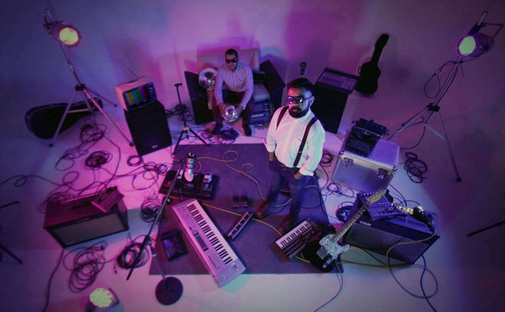 DOLLAN ESTRENA VIDEOCLIP DE NUESTRO REFLEJO - Endorfina Cultural