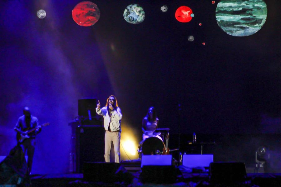 Carlos Sadness llenó de colores el Autódromo - Endorfina Cultural